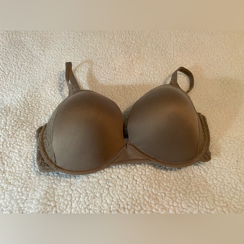 Secret Treasures 38d Neutral Toned Bra With Adjustabl… - Gem